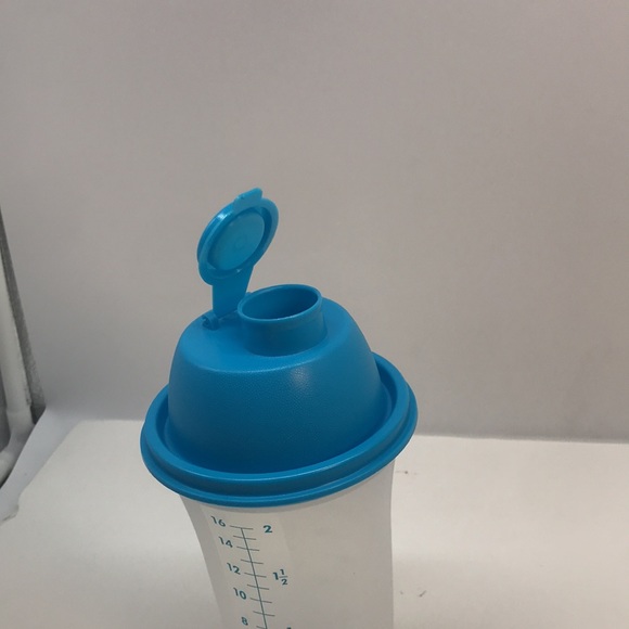 Tupperware | Kitchen | Tupperware Quick Shaker Blue Color | Poshmark